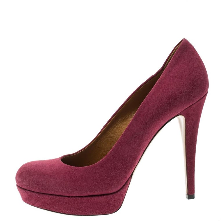 Gucci Scarlet Red Suede Platform Pumps Size 37 For Sale at 1stDibs