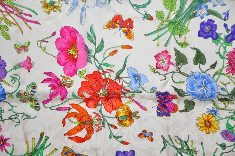 Gucci Signature Multi-Floral with Lapis Border Silk Crepe de Chine ...