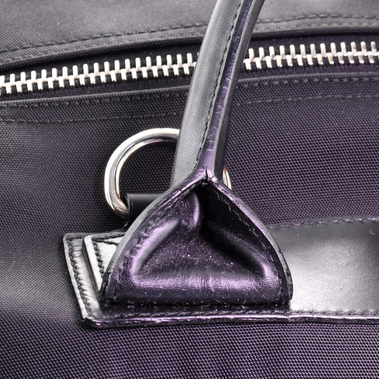 Gucci Signature Web Loop Tote Techno Canvas Medium For Sale at 1stDibs
