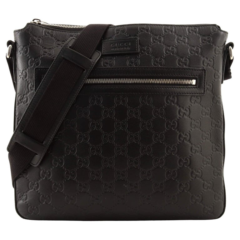 Gucci Signature Zip Messenger Bag Guccissima Leather Medium For Sale at ...