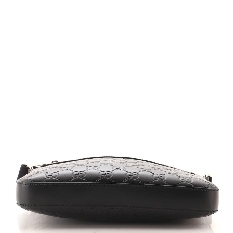 Gucci Signature Zip Messenger Bag Guccissima Leather Small at 1stDibs
