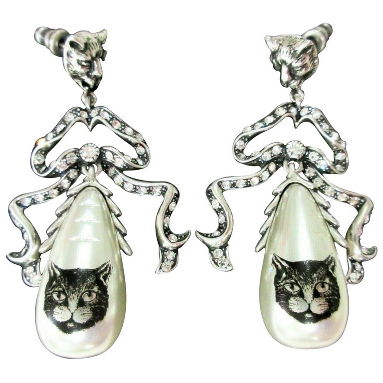 Gucci Signed Cat Panther Head Faux Pearl Bow Runway Drop Earrings ...