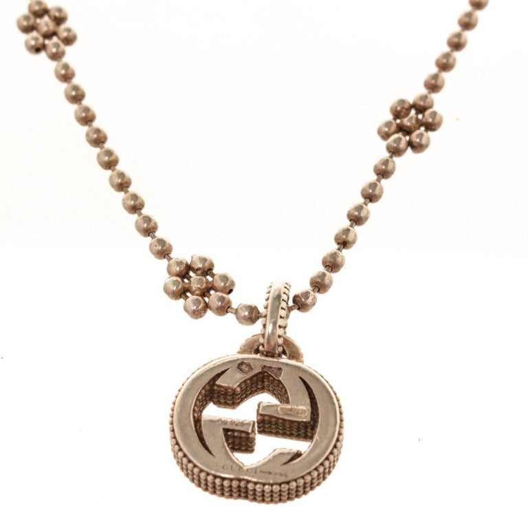 Gucci Silver Interlocking G Necklace with Silver-Tone Hardware For Sale ...