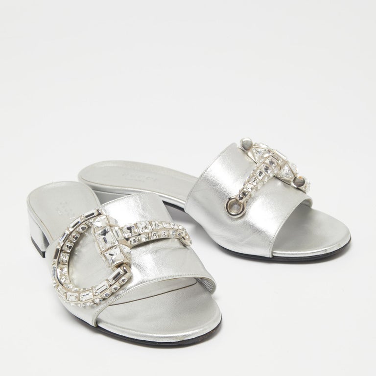 Gucci Silver Leather Maxime Horsebit Crystal Embellished Slide Sandals ...
