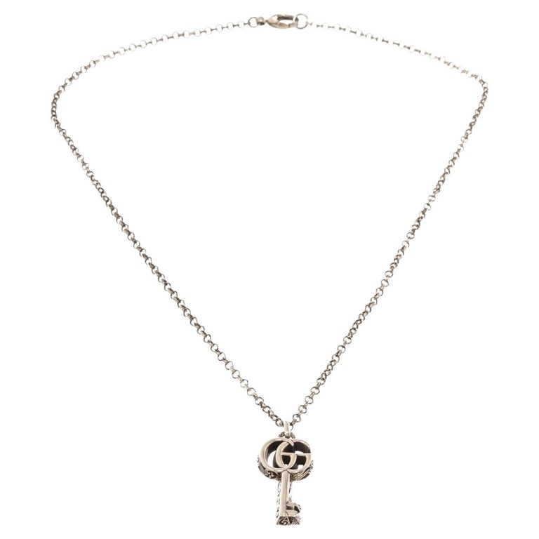Gucci Silver-tone Necklace with emblematic double-G tops a key pendant ...