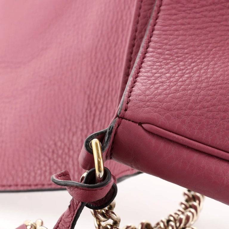 Gucci Soho Chain Crossbody Bag Leather Medium For Sale at 1stDibs