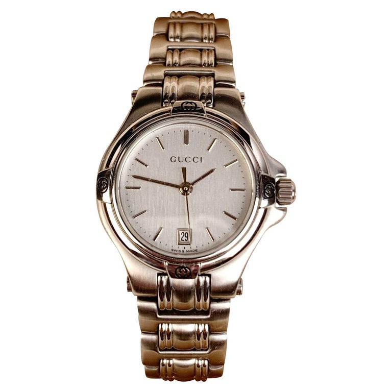 Gucci Stainless Steel Mod 9040L Wrist Watch White Dial For Sale at 1stDibs