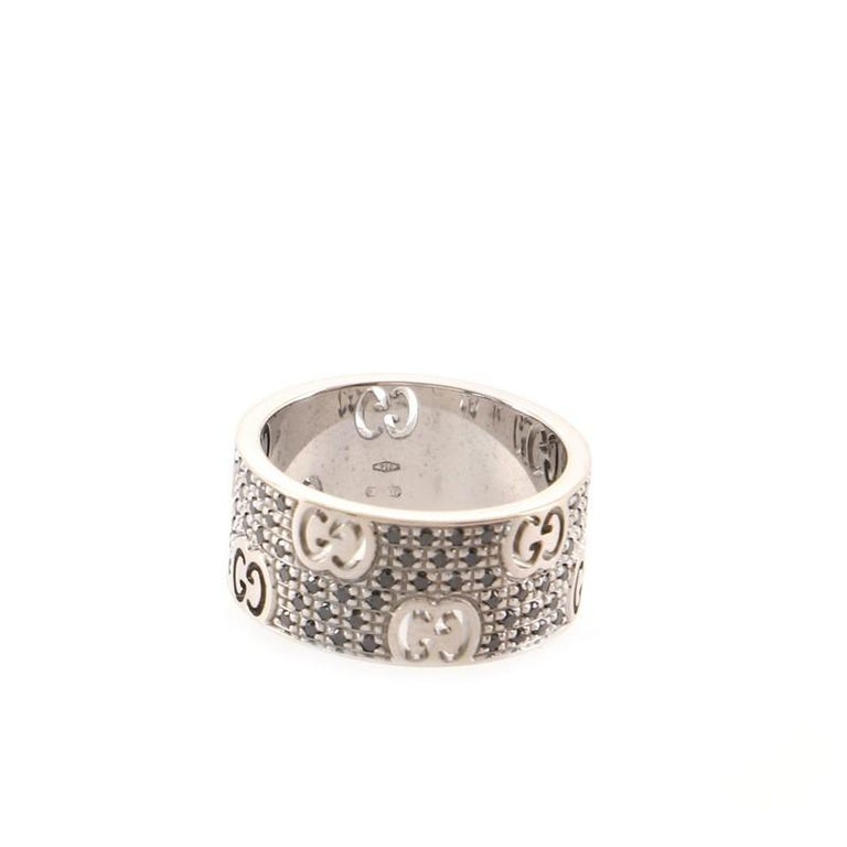 Gucci Stardust Ring 18K White Gold with Black Diamonds Wide For Sale at ...