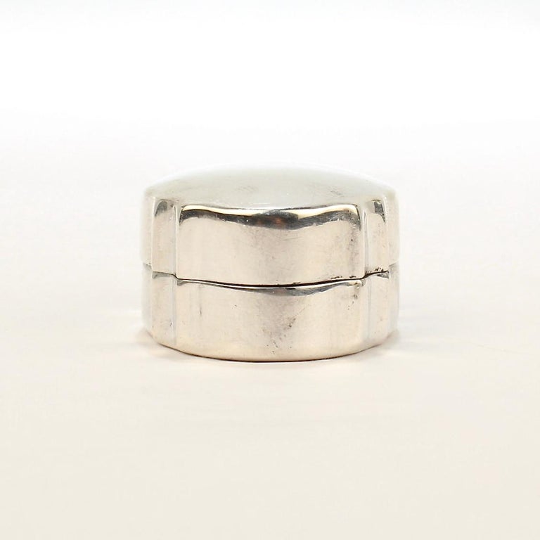 Gucci Sterling Silver Pill Box from the Mario Buatta Collection at ...