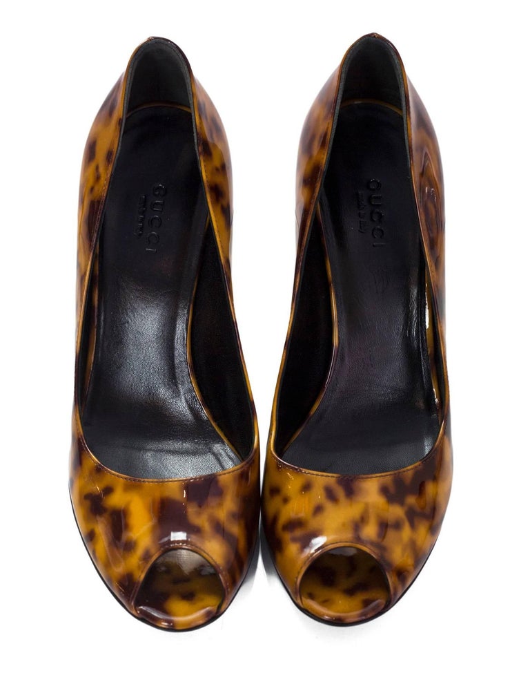 Gucci Tortoise Patent Pee-Toe Wedge Shoes Sz 6B For Sale at 1stDibs