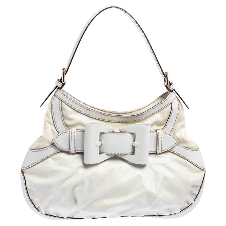 Gucci - Hobo Queen en toile et cuir blanc enduite, taille moyenne En ...
