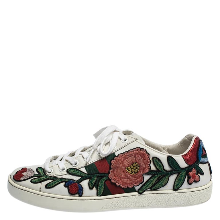 Gucci White Floral Embroidered Leather Ace Low Top Sneakers Size 37 at ...