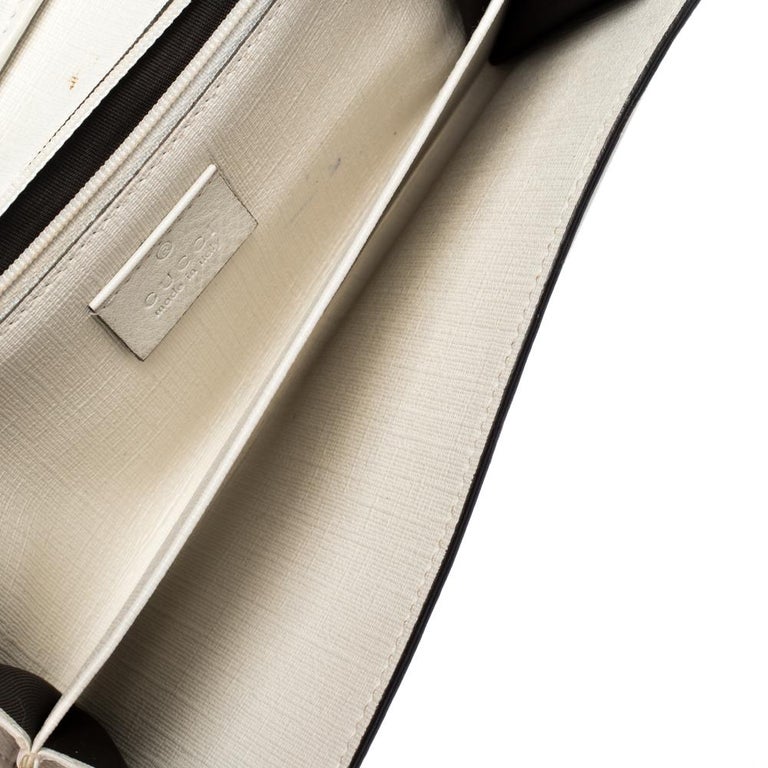 Gucci White Micro GG Supreme Canvas Neon Stars Continental Wallet For ...