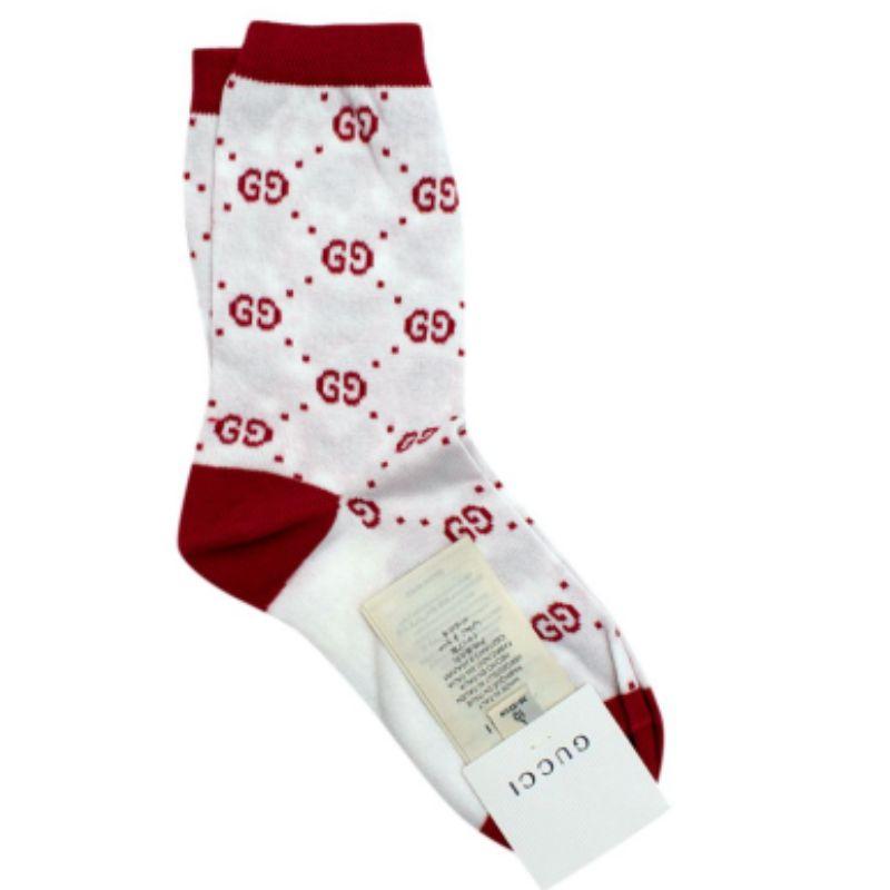 Gucci White and Red GG Socks For Sale at 1stDibs