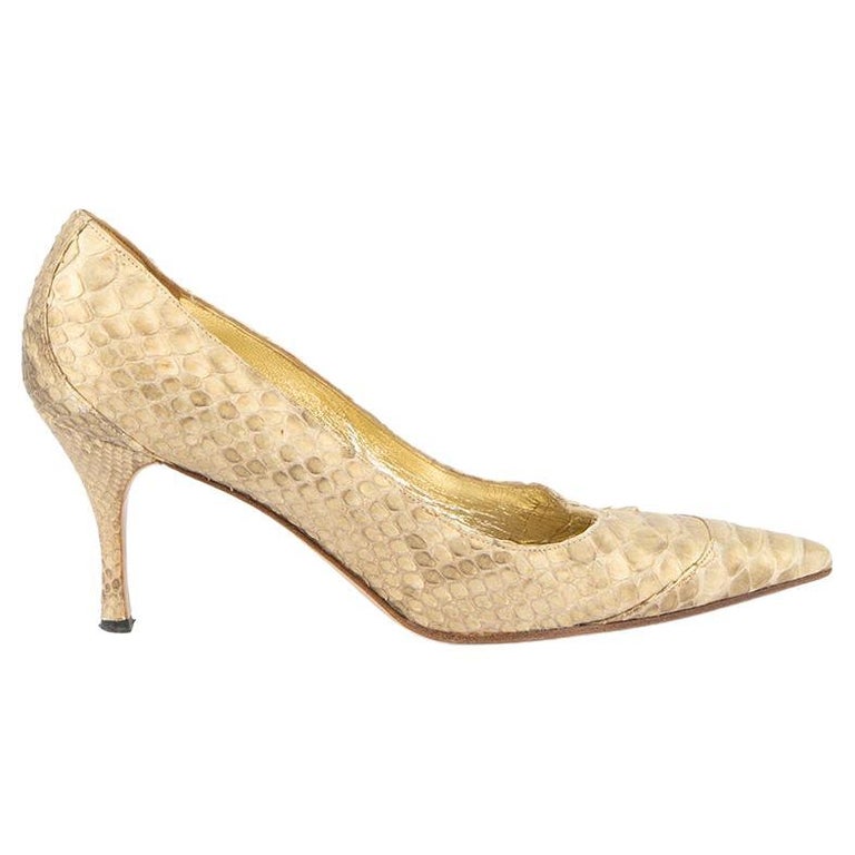Gucci - Escarpins à bouts pointus en peau de lézard dorée pour femme En ...