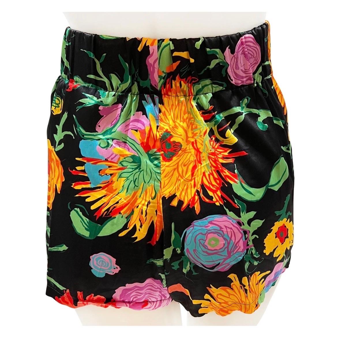 Gucci X Kenneth Scott Floral Shorts SS2021 For Sale at 1stDibs