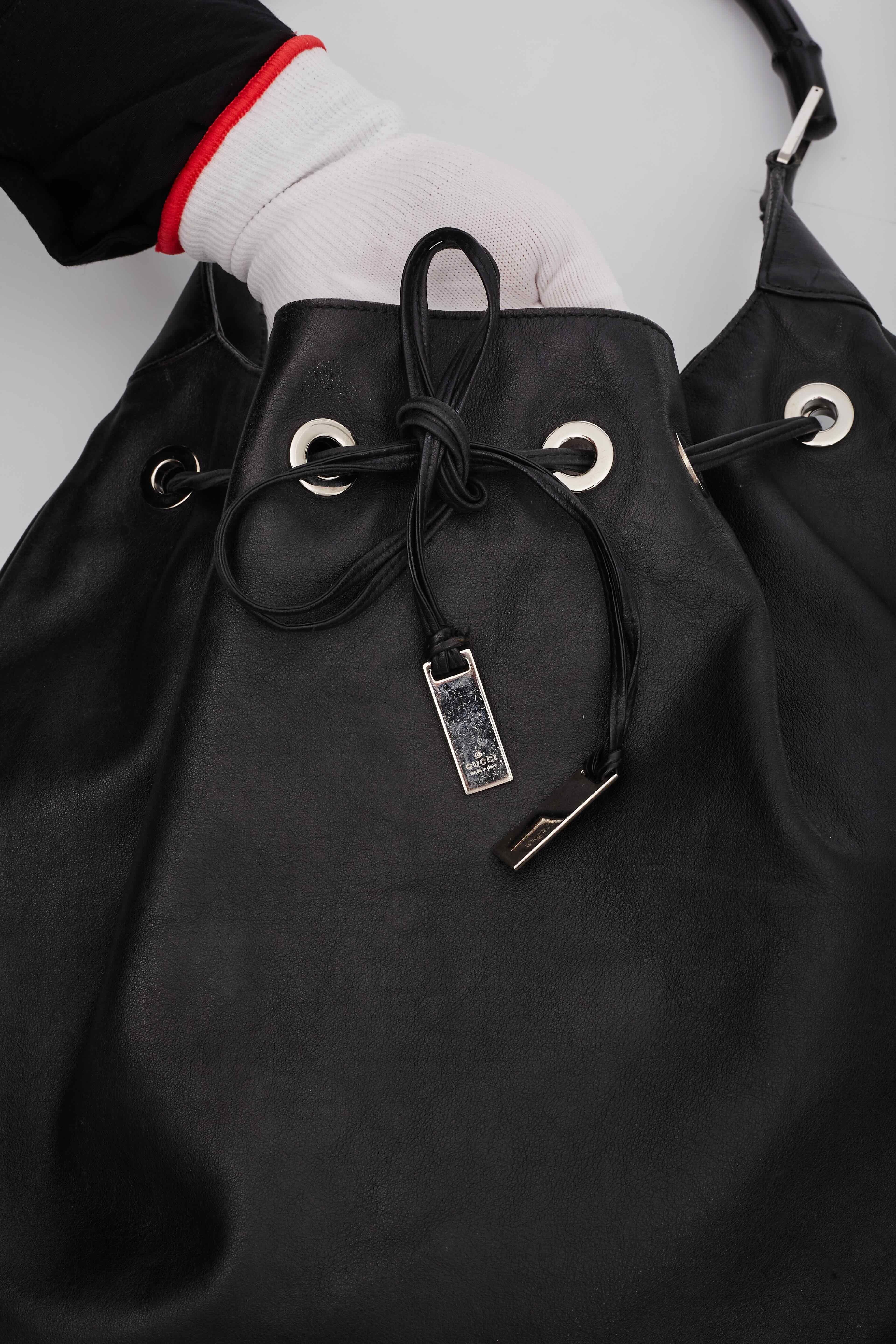 Gucci X Tom Ford Vintage Bamboo Drawstring Shoulder Bag For Sale at 1stDibs