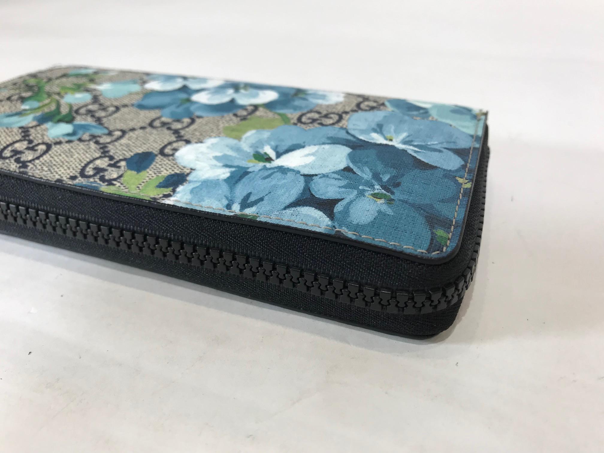 Gucci Zip Around Organizer Wallet Blooms Print Gg Coated Blue For Sale ...
