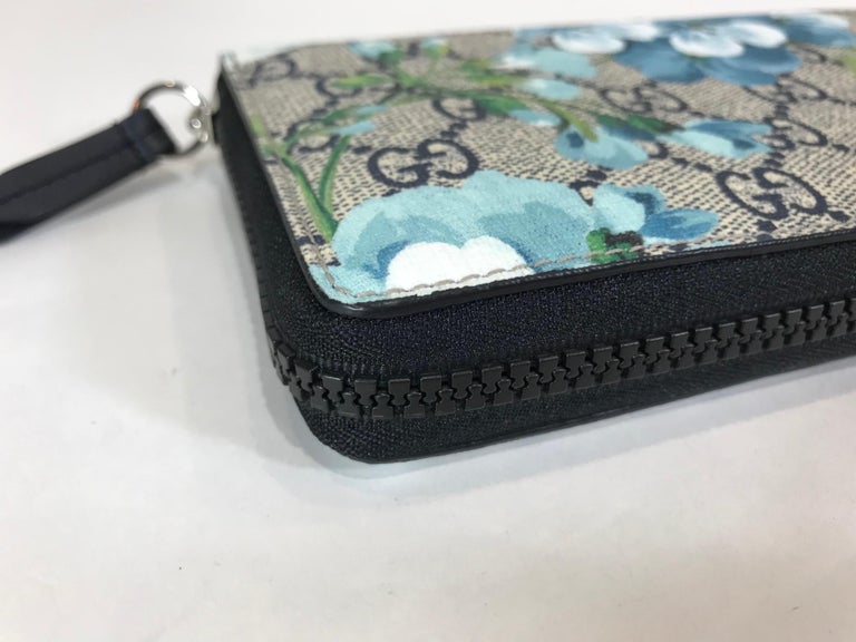 Gucci Zip Around Organizer Wallet Blooms Print Gg Coated Blue For Sale ...