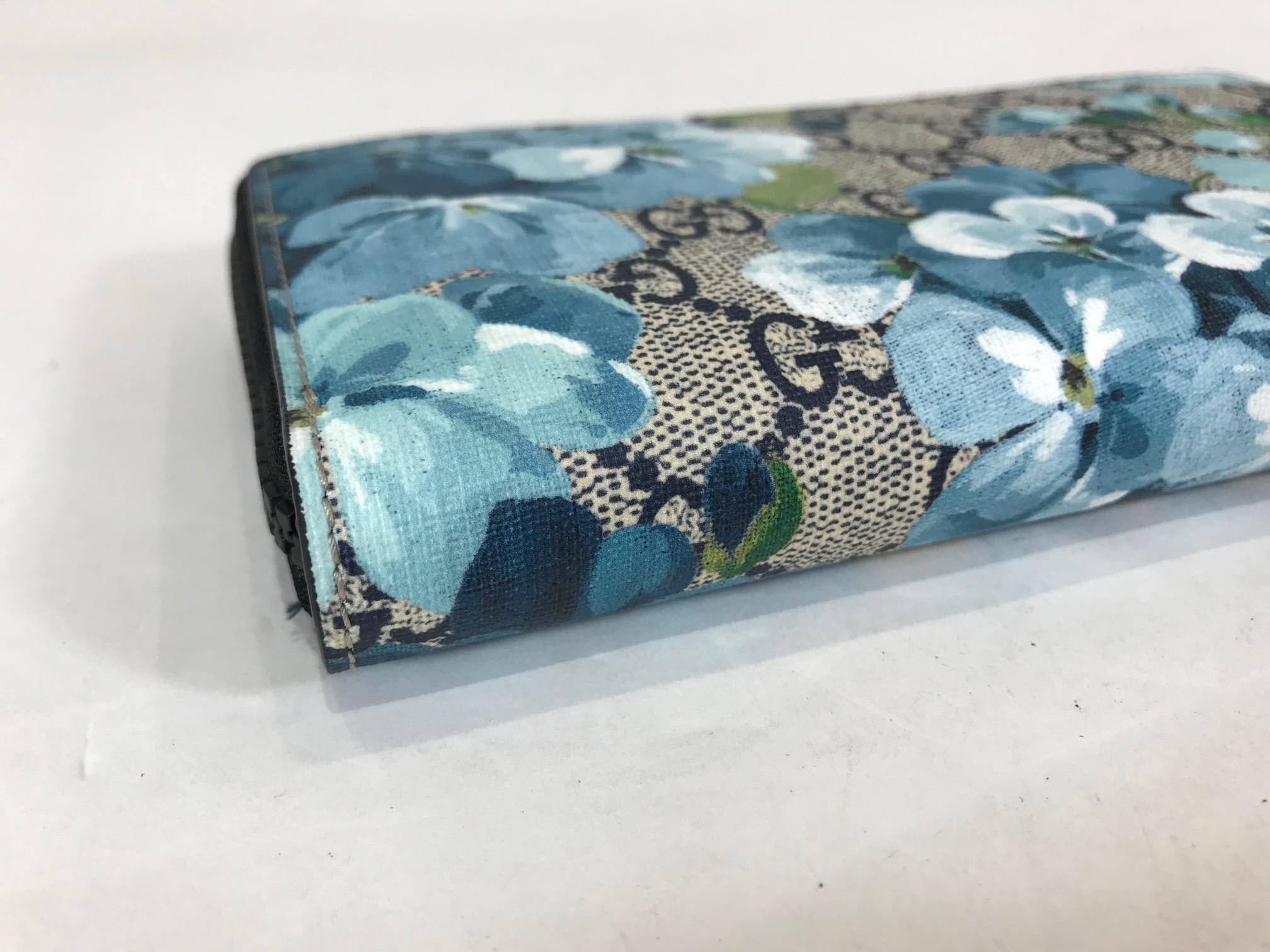 Gucci Zip Around Organizer Wallet Blooms Print Gg Coated Blue For Sale ...