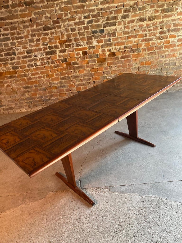 Guiseppe Scapinelli Jacaranda Rosewood Patchwork Dining Table and Chairs, 1950s at 1stDibs