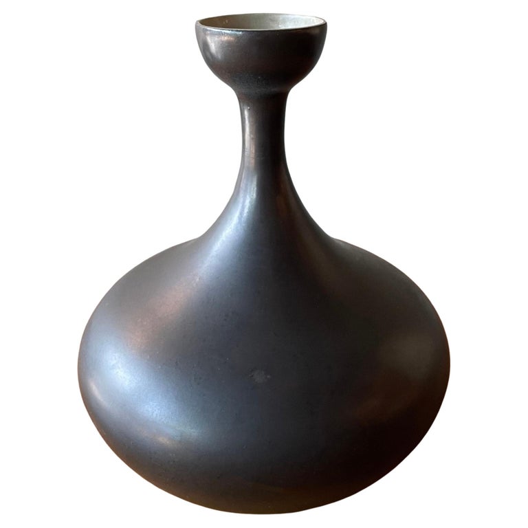 Gunmetal Ceramic Vase by Jack Squire for Howat Kilns For Sale at 1stDibs