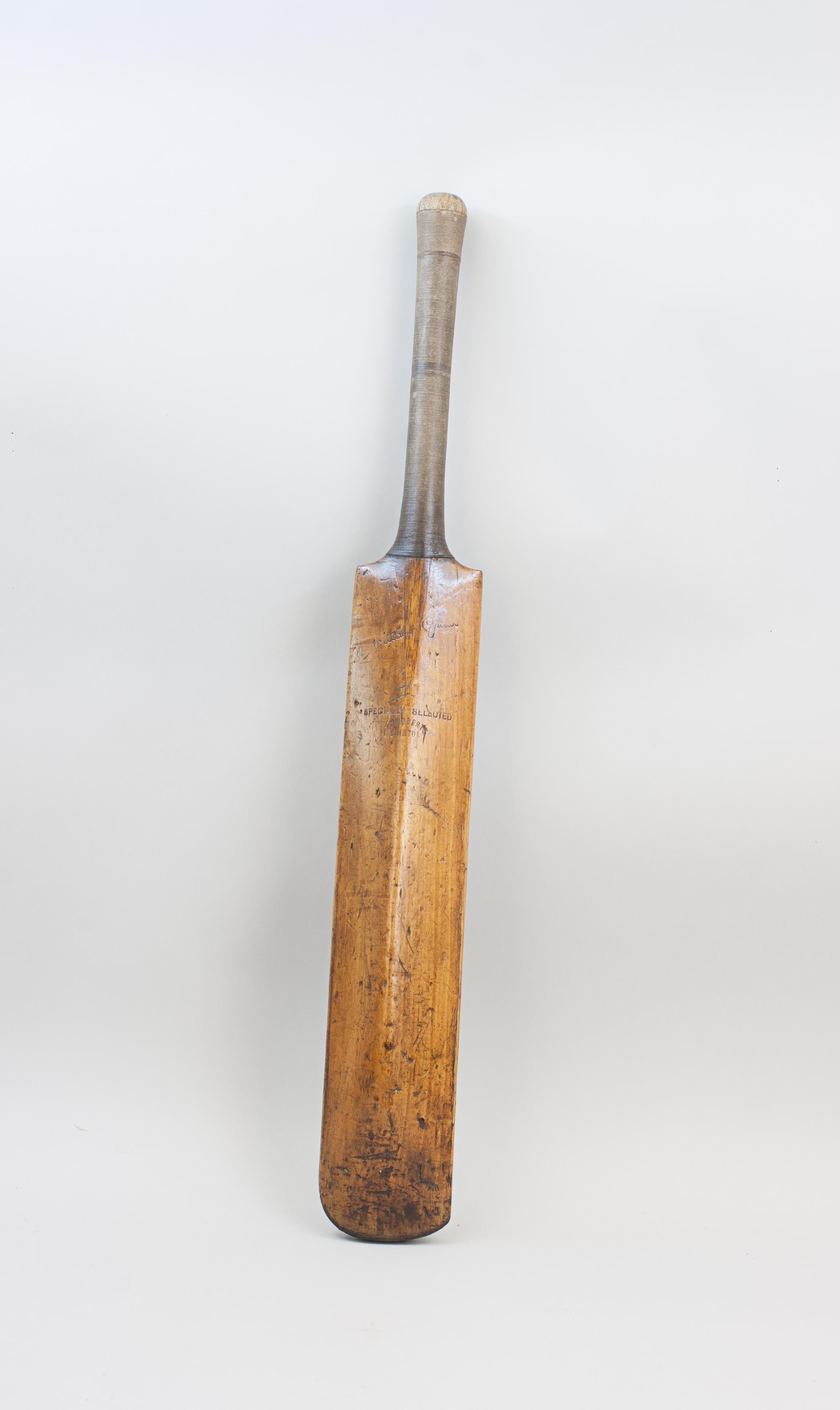 Gunn And Moore Cricket Bat For Sale at 1stDibs