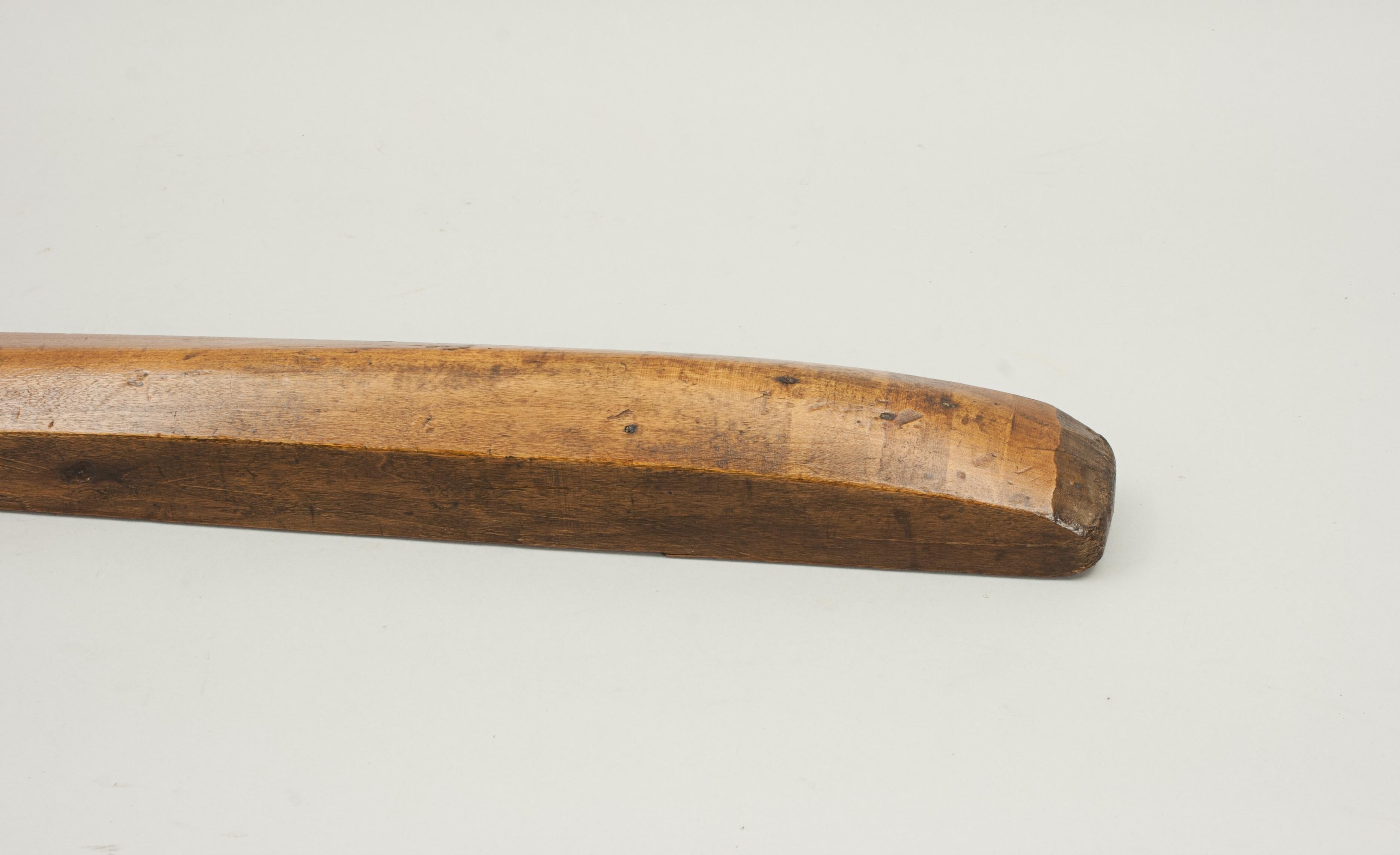 Gunn and Moore Narrow Profile Technique Cricket Bat For Sale at 1stDibs