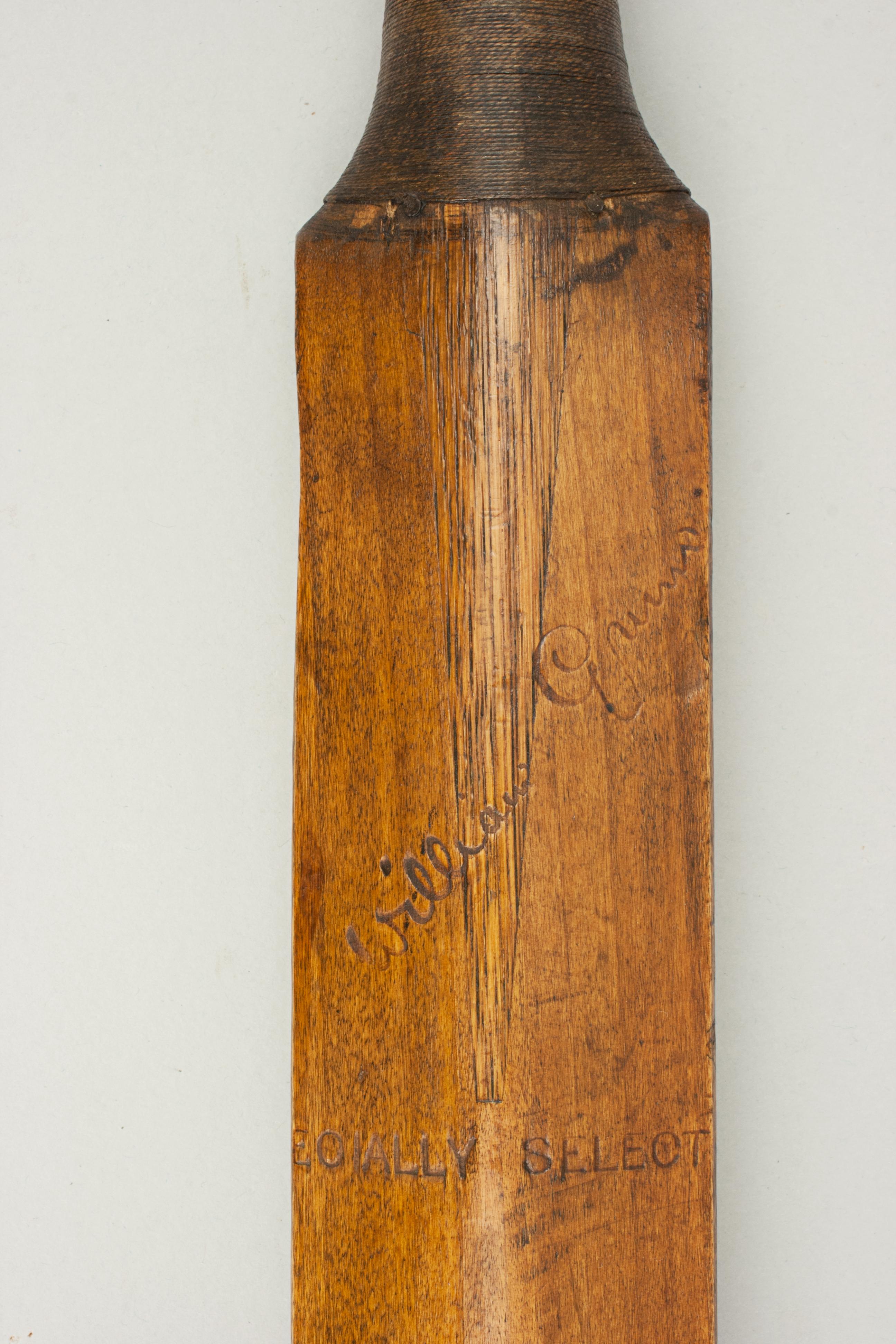 Gunn and Moore Narrow Profile Technique Cricket Bat For Sale at 1stDibs