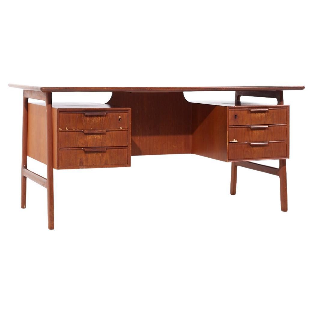 Rosewood Desk Model 75 by Gunni Omann for Omann Jun Møbelfabrik, 1950s ...