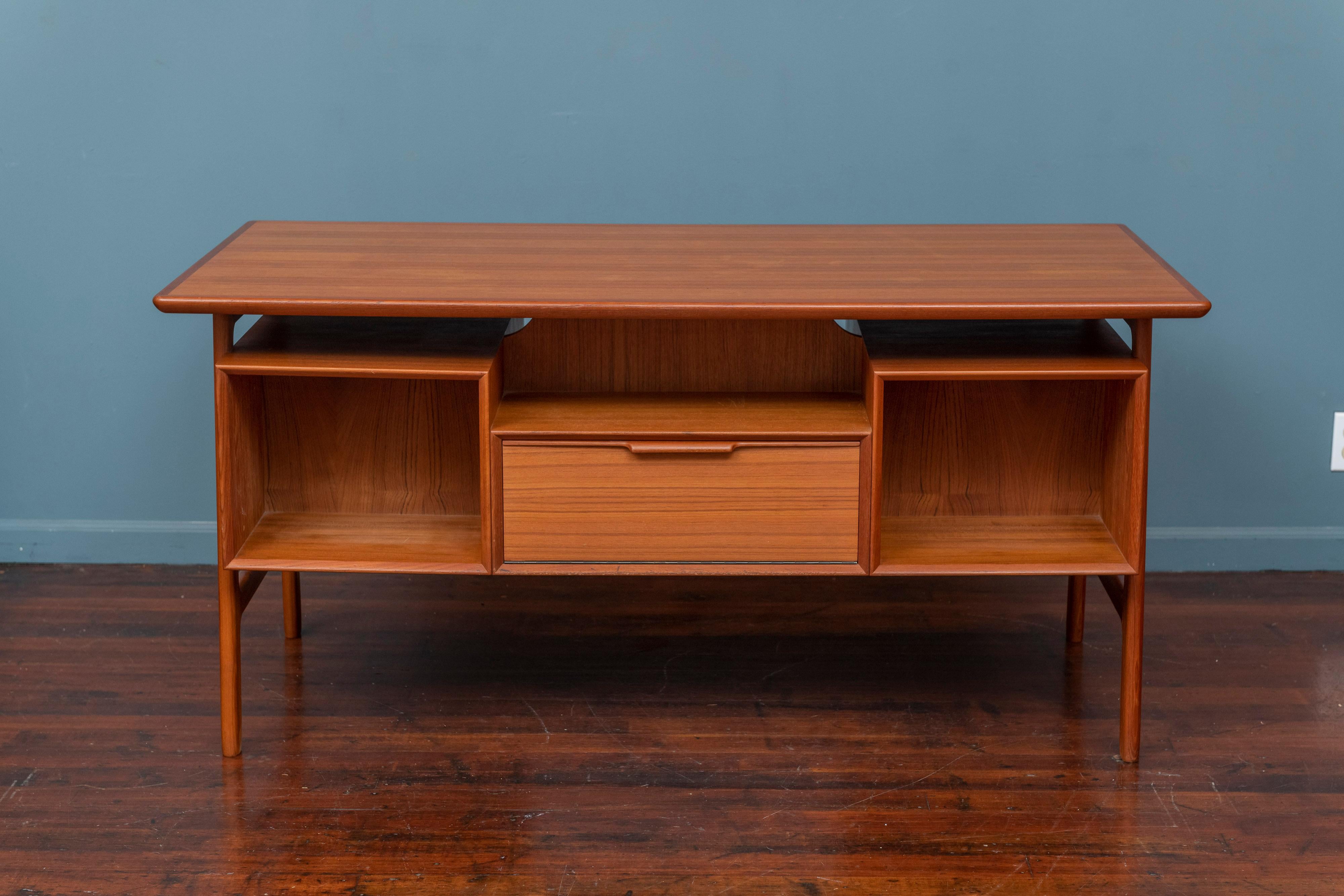 Gunni Omann Model #75 Desk for Omann Jun Mobelfabrik at 1stDibs