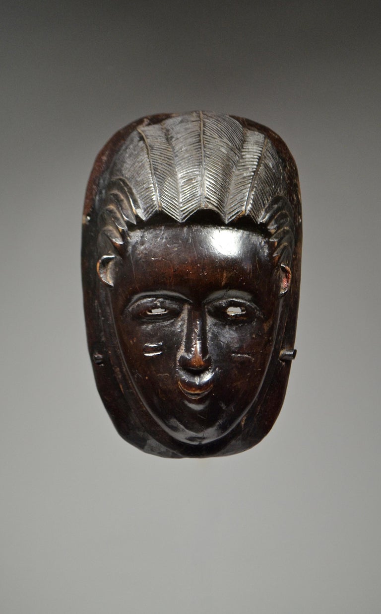 Guro / Baule Mask For Sale at 1stDibs