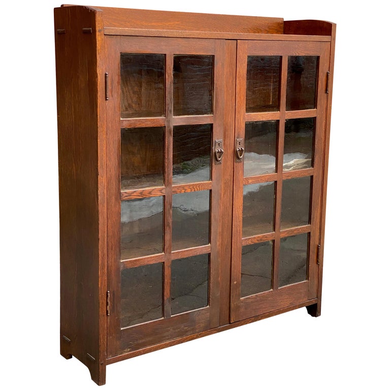Gustav Stickley #717 Oak Double Door Bookcase at 1stDibs
