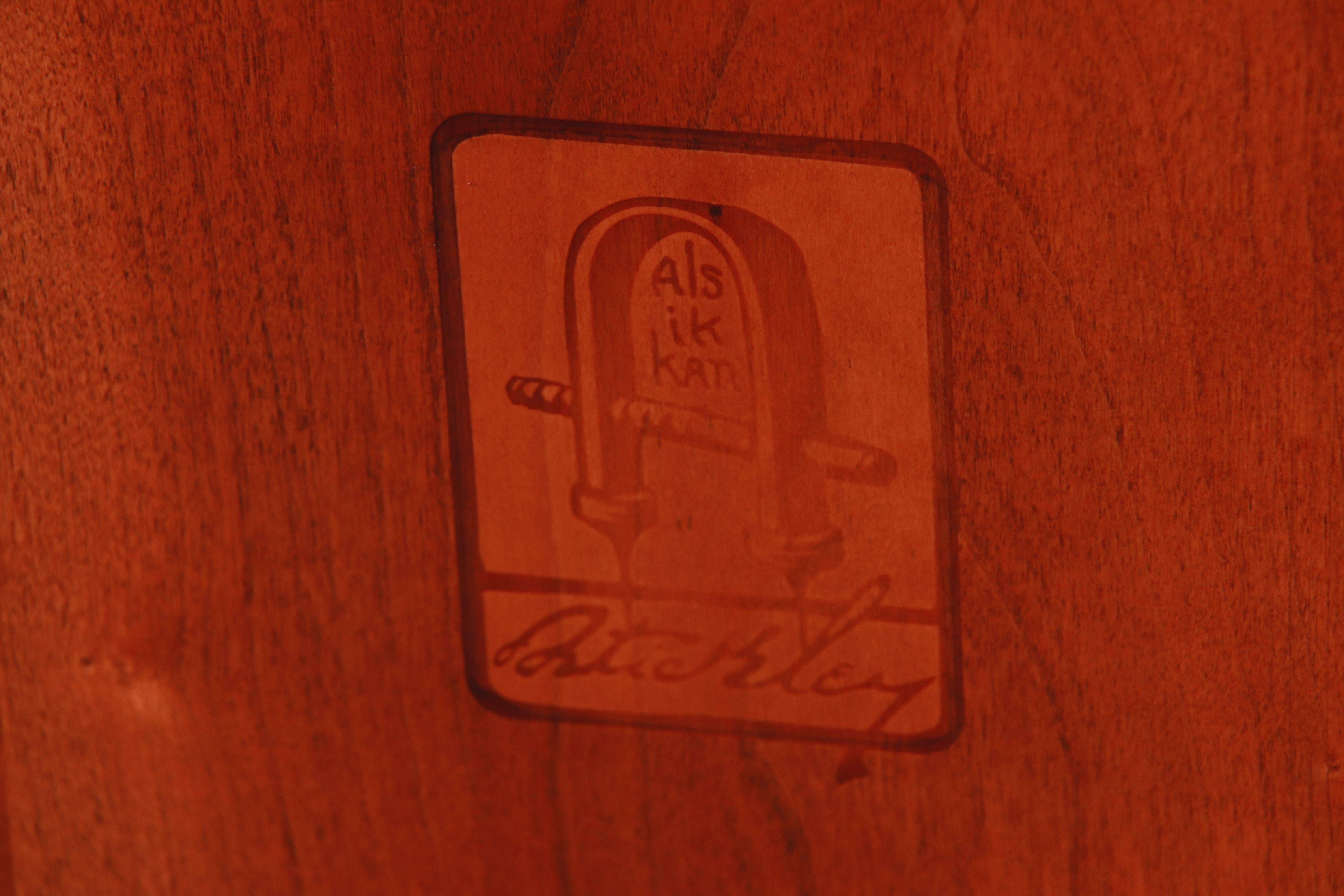 Gustav Stickley Mission Collection Cherry Wood Blanket Chest For Sale ...