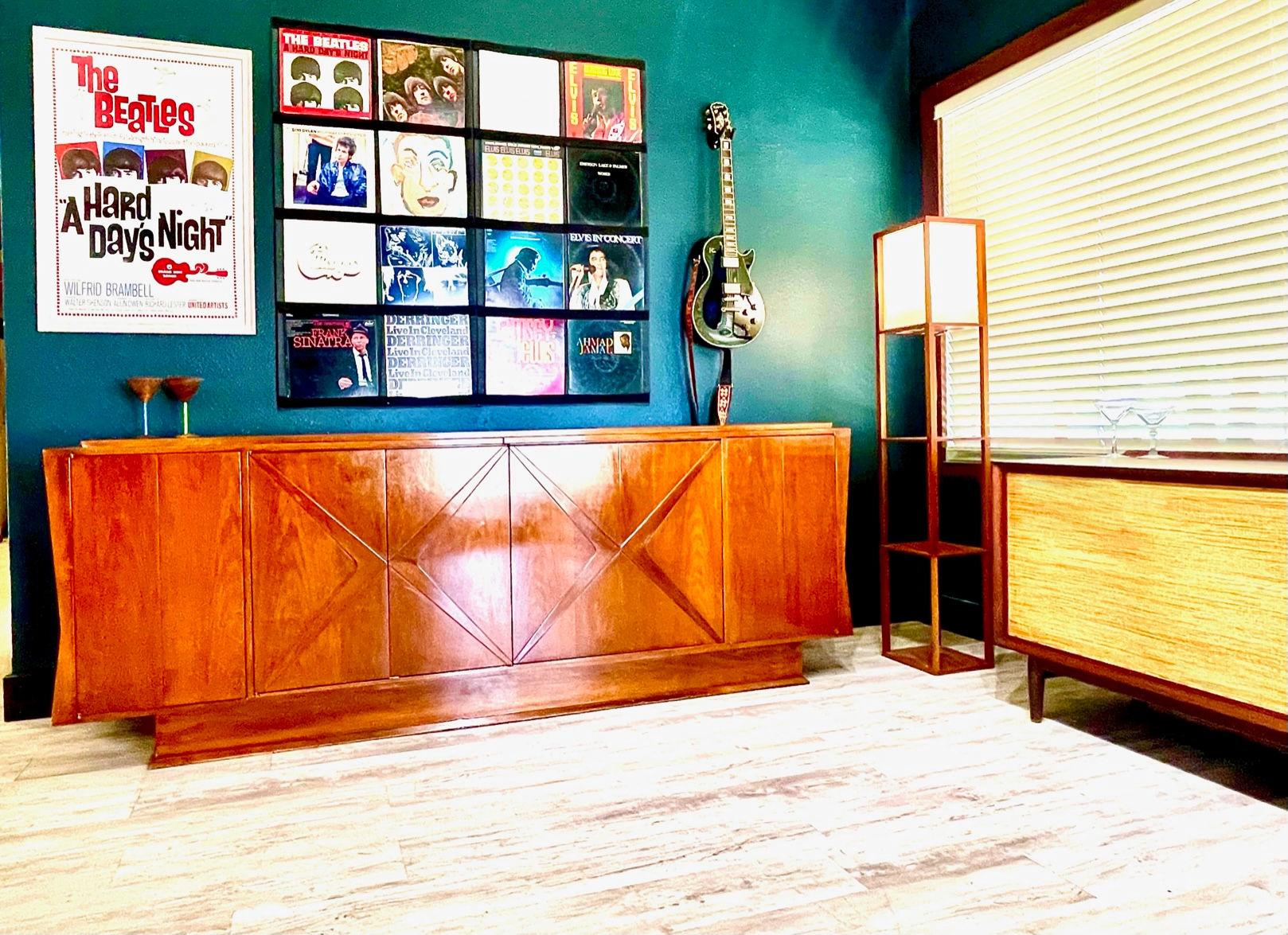 Mid-Century Modern Stereo Console Bar Paul McCobb Record Player ...