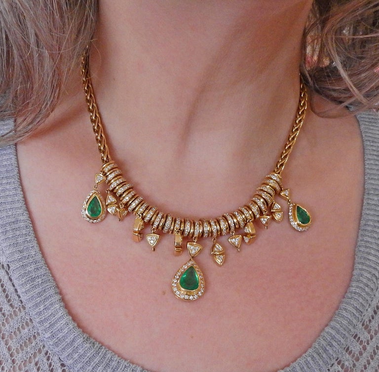 H Stern Emerald Diamond Gold Pendant Necklace at 1stDibs