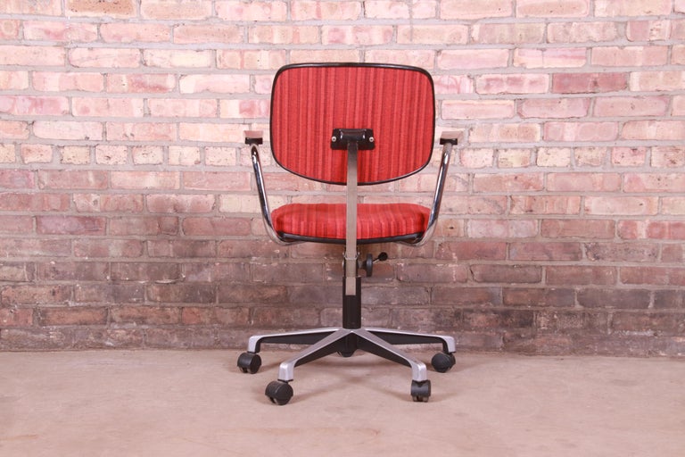 Hag Norway Scandinavian Modern Swivel Office Desk Armchair at 1stDibs ...