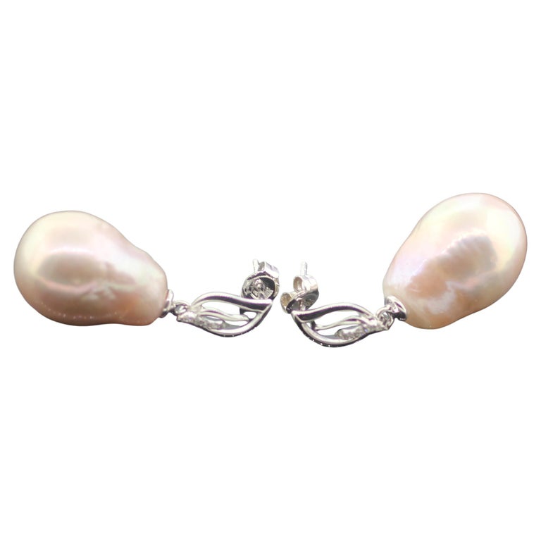 Hakimoto By Jewel Of Ocean 18k White Gold Diamond Baroque Pearl ...