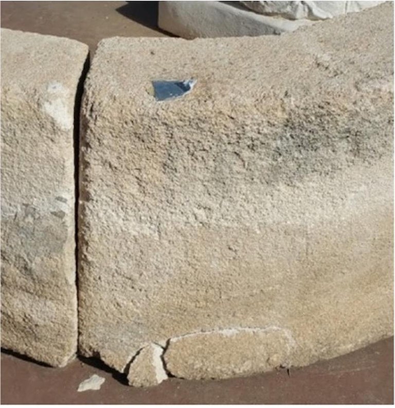 Half-Round Stone Fountain '3 Pieces' For Sale at 1stDibs