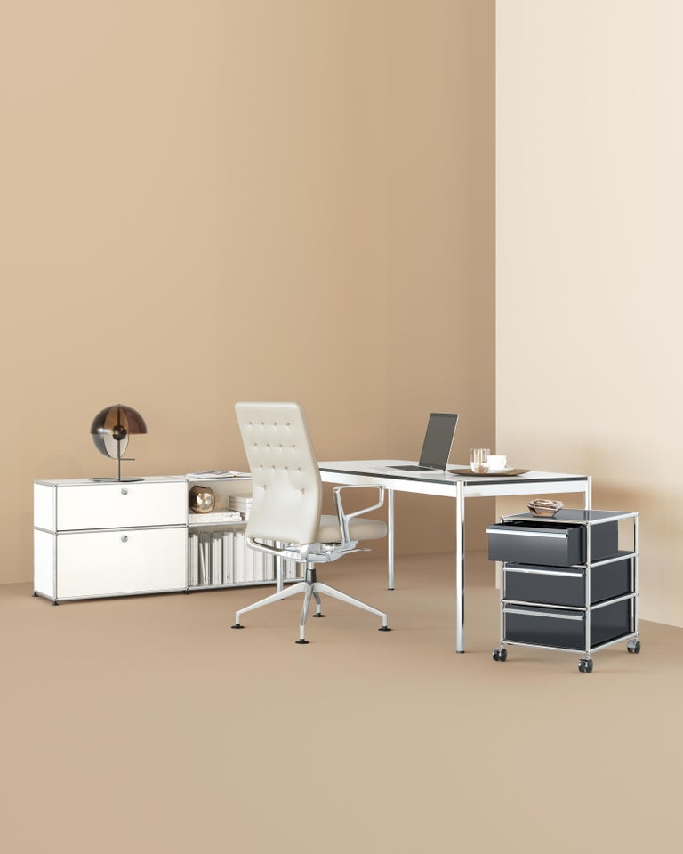 Customizable USM Haller Table T59 For Sale at 1stDibs