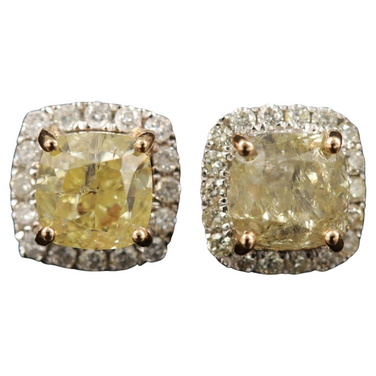 Halo Yellow Diamond Stud Earing, Yellow Diamonds Gold Earrings for ...