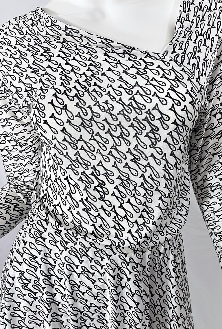 Halston IV 1970s Rare Novelty Fish Print Black and White Vintage 70s ...