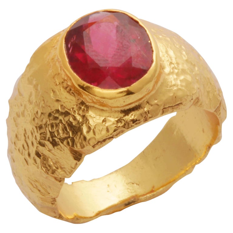 Hammered Gold, Ruby Ring Band For Sale at 1stDibs