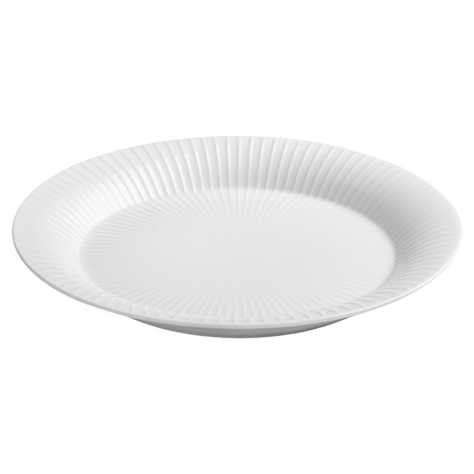 Mrs. Graham Plate at 1stDibs