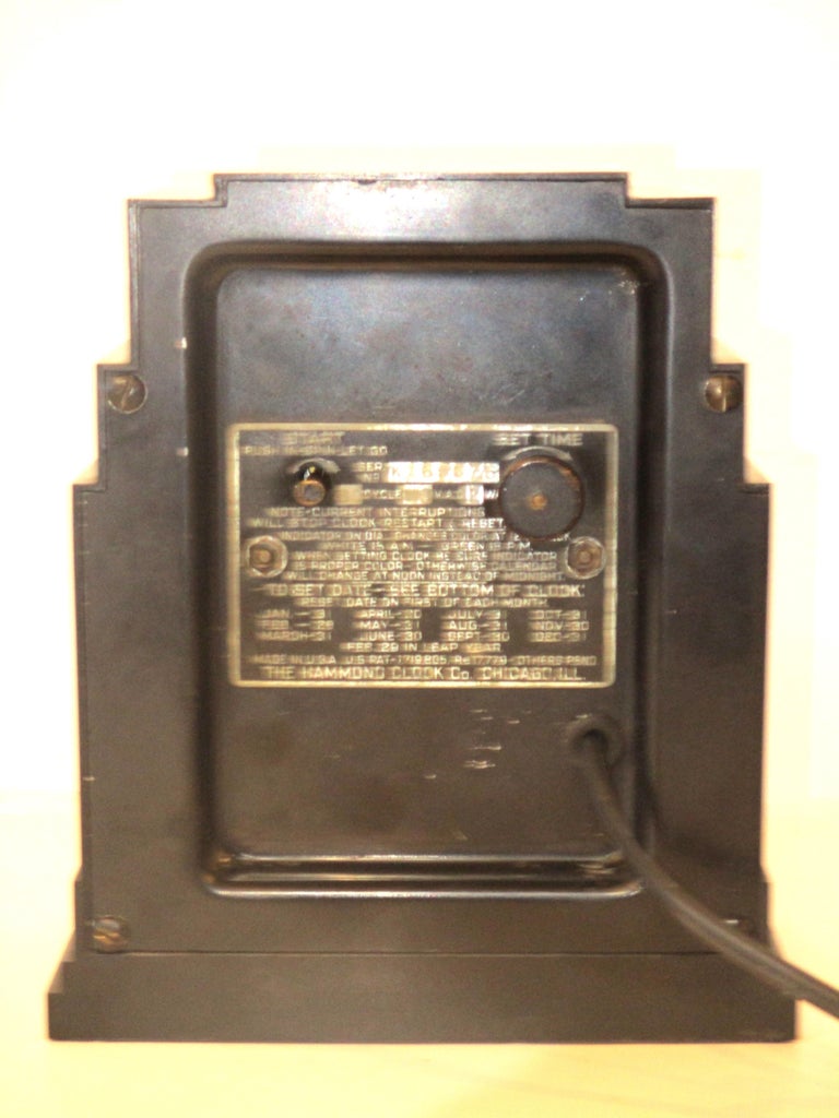 Hammond Skyscraper Deco Bakelite Day and Date Clock at 1stDibs ...