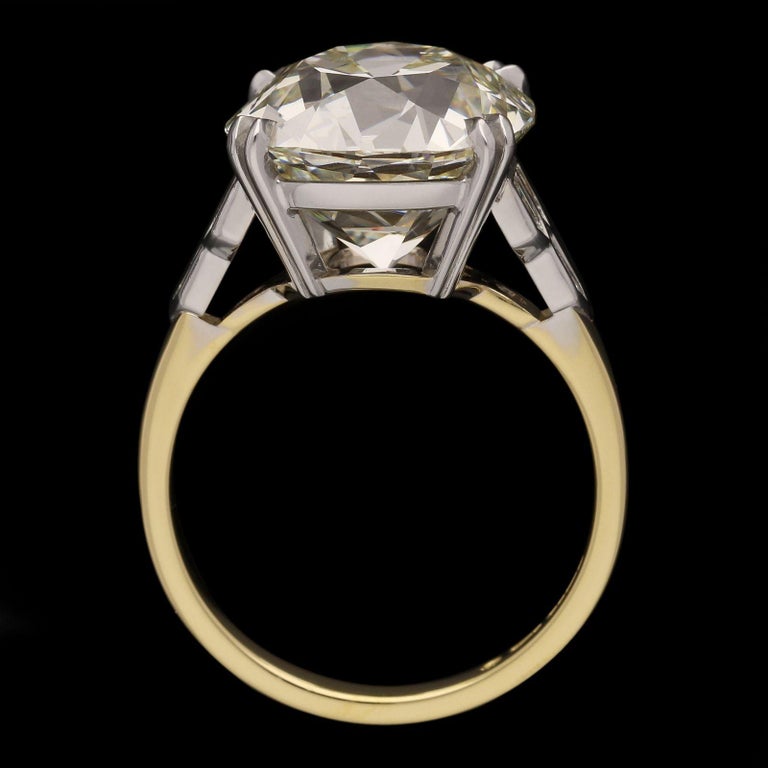 Hancocks 8.46ct Old Mine Brilliant Cut Diamond Ring with Honeycomb ...
