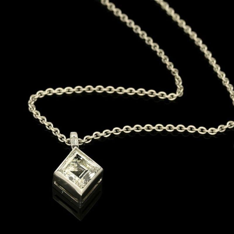 Hancocks Beautiful 0.73ct Rhomboid-Shaped Diamond Pendant Set in ...