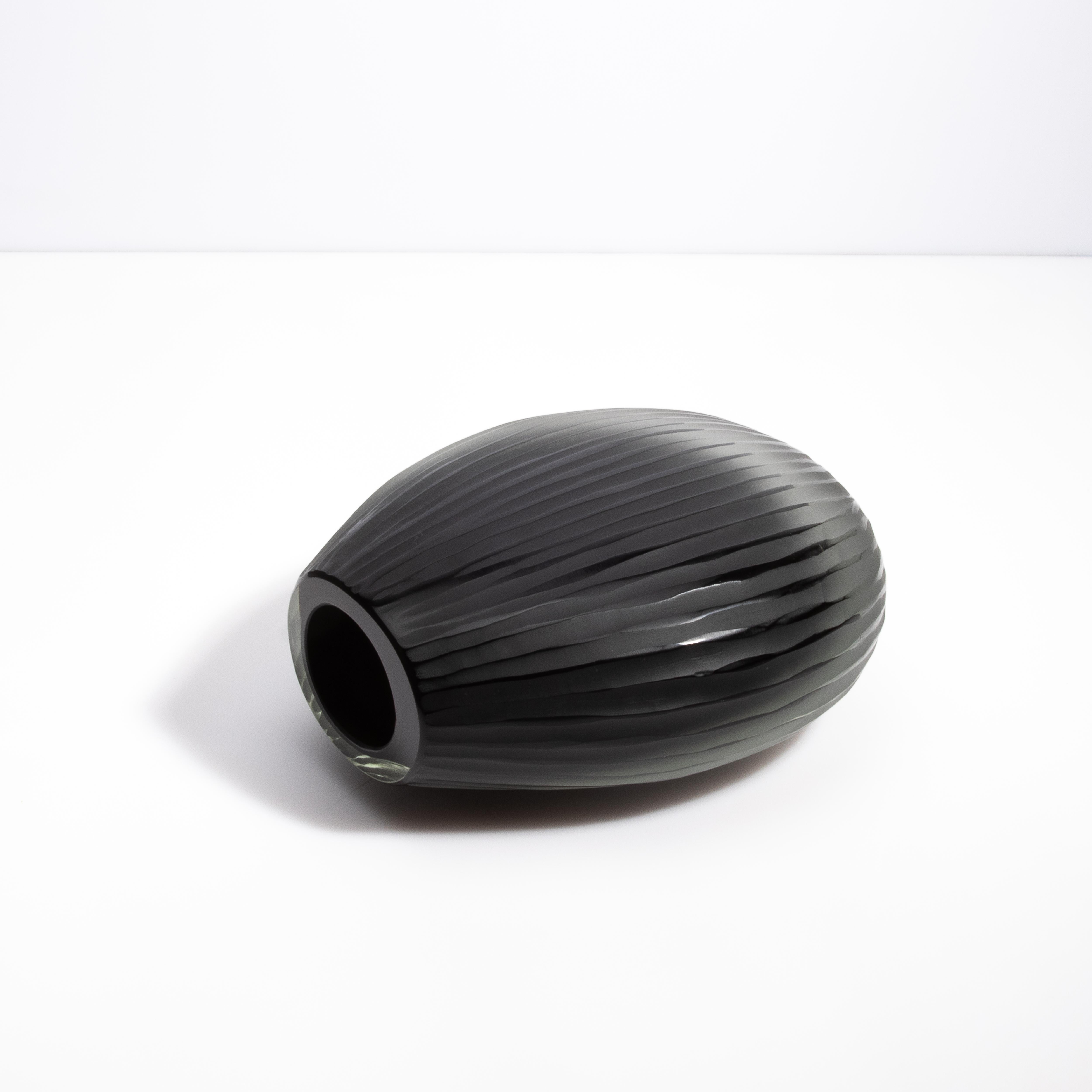 Hand Blown Murano Vase Supreme in Black Medium For Sale at 1stDibs