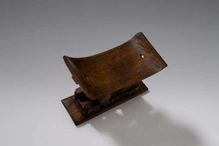 Hand Carved Akan or Ashanti Stool at 1stDibs