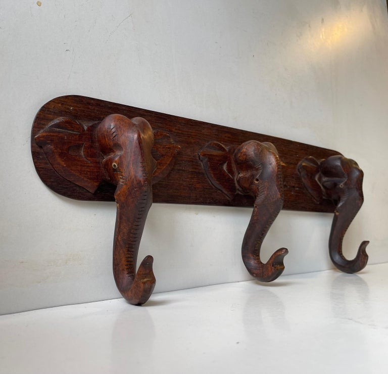 Hand-Carved Elephant Coat or Towel Rack in Dark Wood, 1930s For Sale at ...